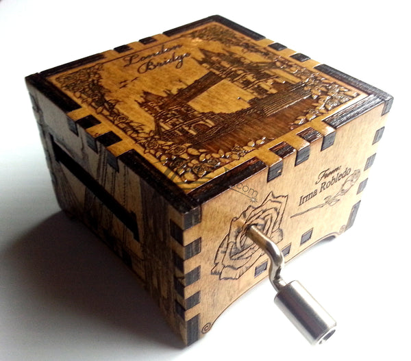 Music Box - Open Scroll Top - Personalized! – ZLazr
